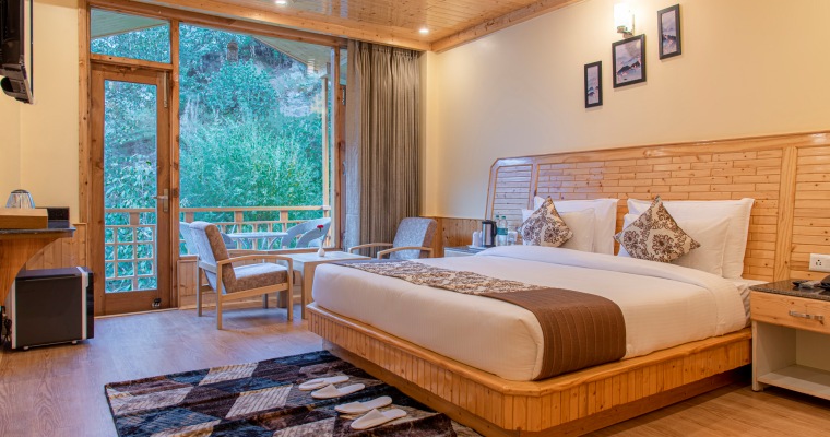 Luxury Room at Hotel Indrasan Manali, Luxury Hotel in Manali.