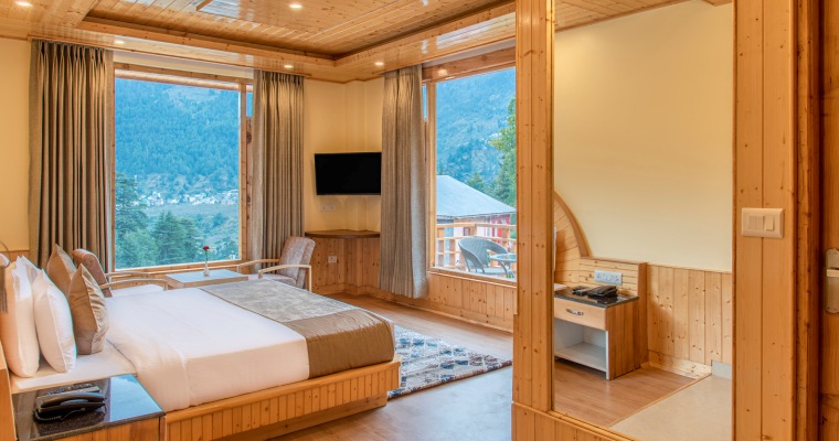 Luxury Room at Hotel Indrasan Manali, Luxury Hotel in Manali.